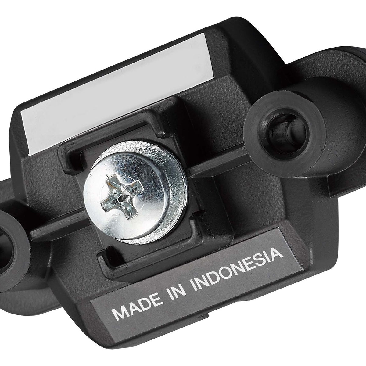 Yamaha RMA1MB Rail Mounting Kit – OfficeWonderland